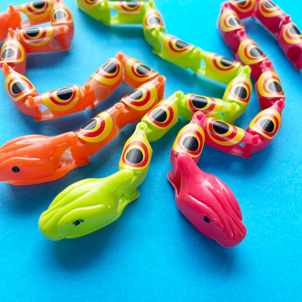 Sneaky Snake – The Curious Caterpillar